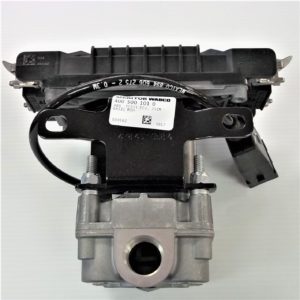 Wabco ECU/Valve Assembly | ILoca Services, Inc.