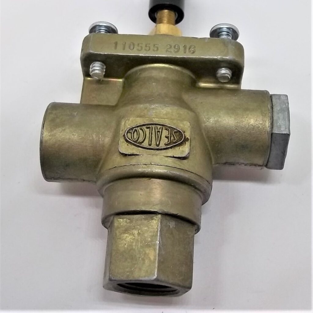 Sealco Manual Dump Valve 110555 | ILoca Services, Inc.