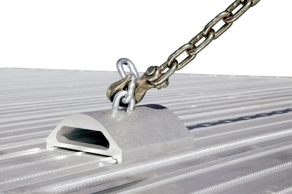 Fontaine Revolution Chain Tie Down Chock | ILoca Services, Inc.