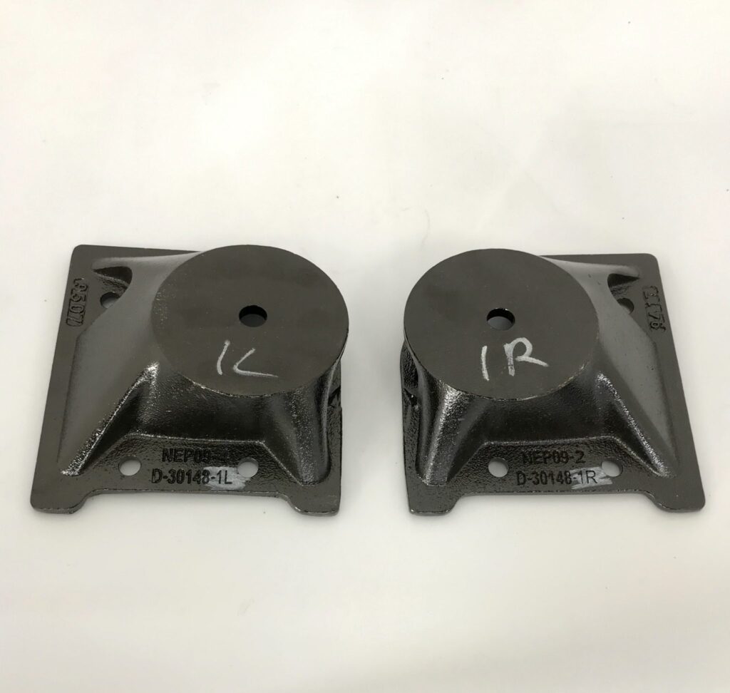 Hendrickson Air Spring Pedestal Mount Kit 2" HEN S-27447-1 - ILoca